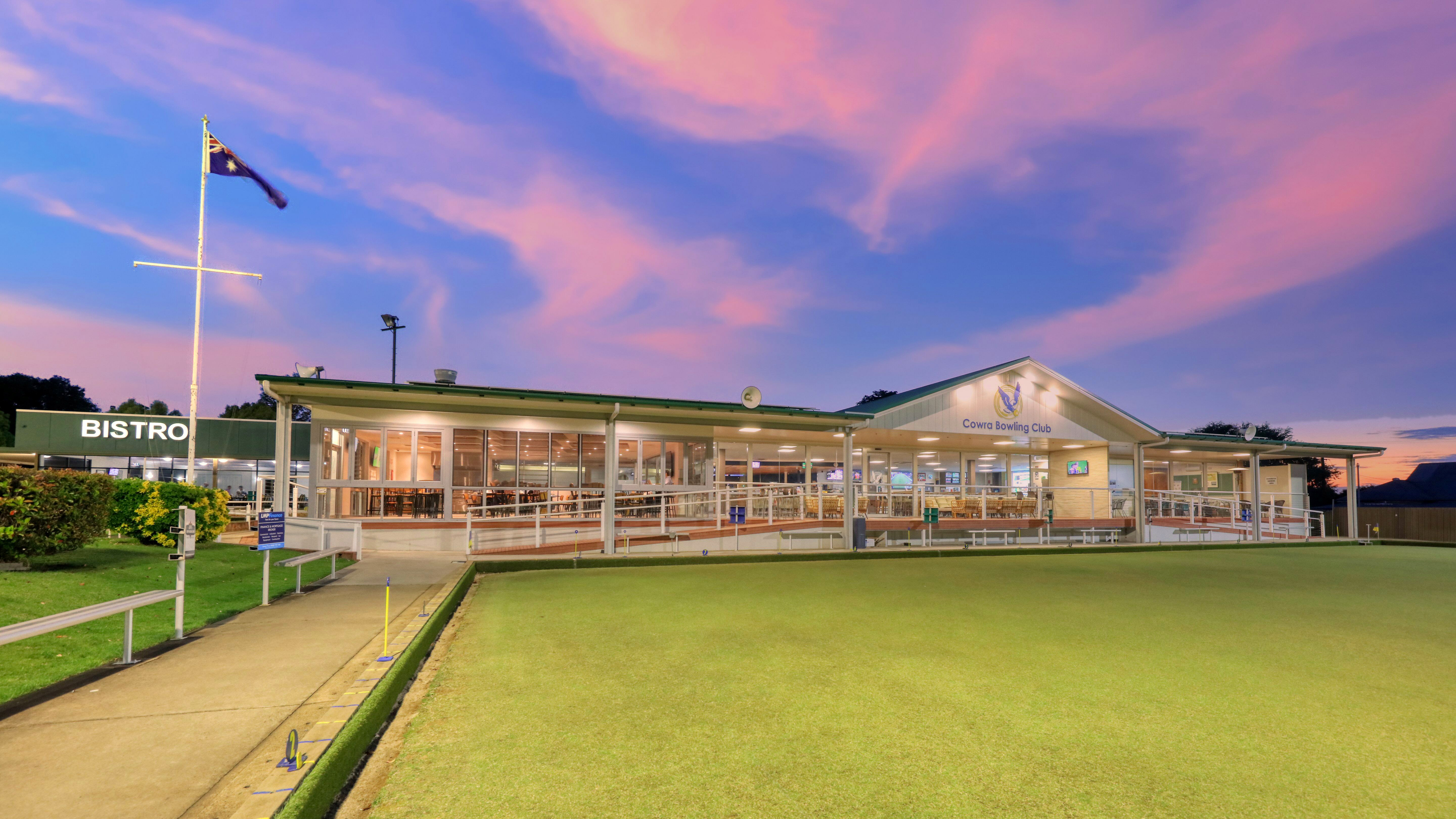 Cowra Bowling Club